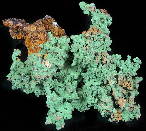 Petition to add a green metal variant - Suggestions - Arcane Odyssey